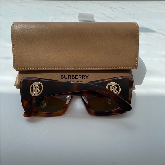 Burberry Accessories Burberry Be4344 Daisy Brown Sunglasses Poshmark