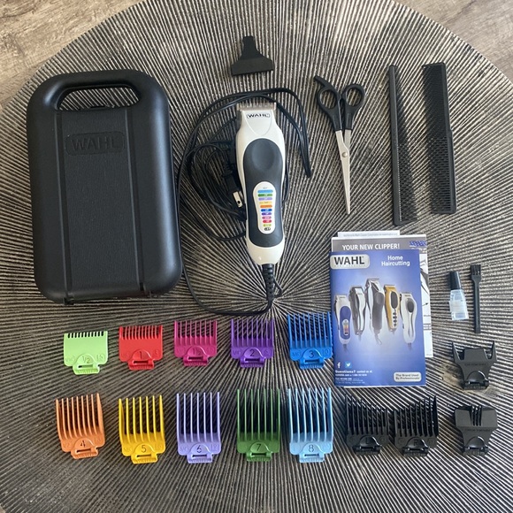 Wahl Grooming Wahl Color Pro Plus Clipper W Colorcoded Guide Combs