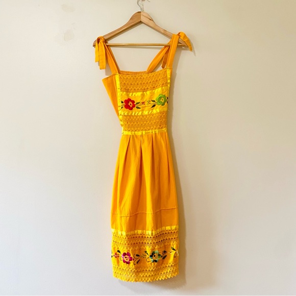 Vintage Dresses Vintage Mexican Dress Golden Yellow Floral