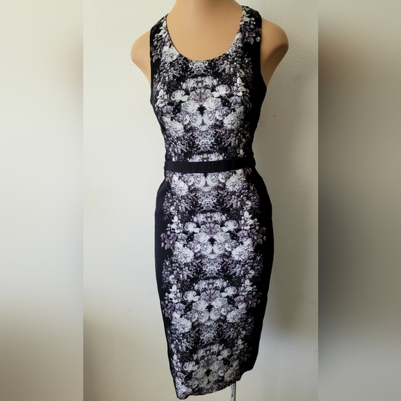 Artelier Dresses Artelier Nicole Miller Black Floral Dress Size 4