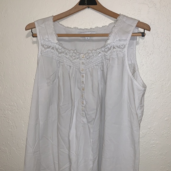 Eileen West Intimates And Sleepwear Eileen West White Sleeveless