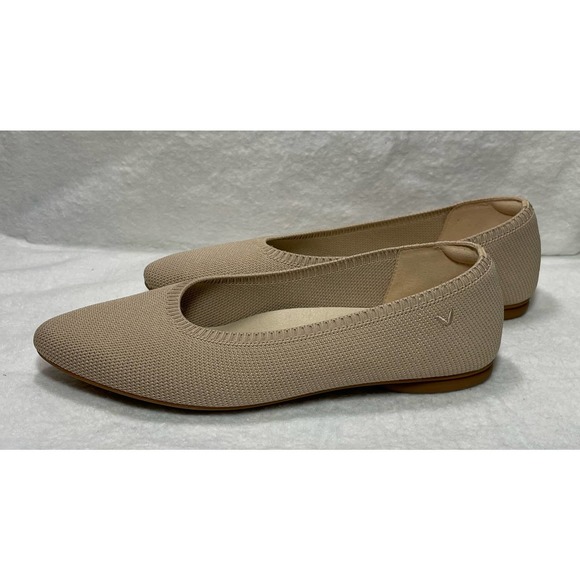 Vivaia Shoes New Vivaia Almondtoe Ballet Flats Tamia 2 In Almond Sz