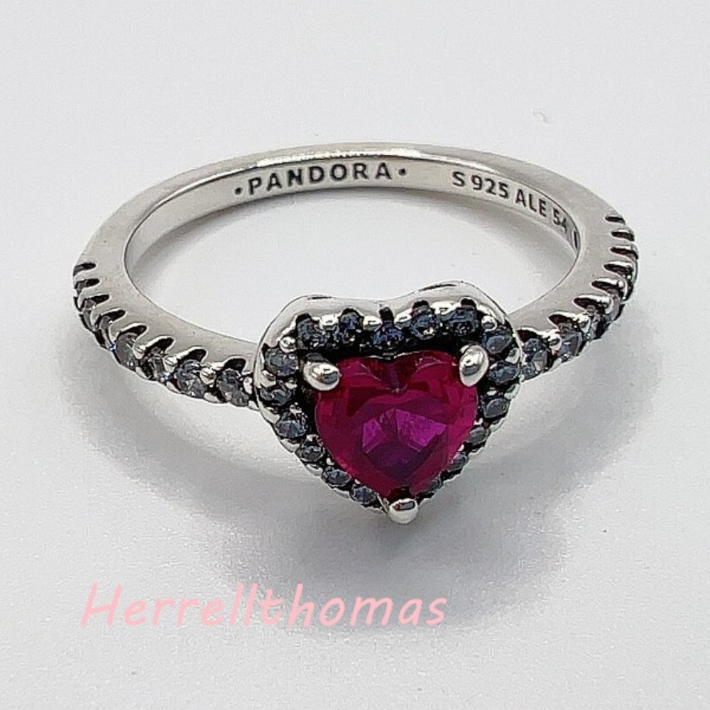 Pandora Elevated Red Heart Ring Gem