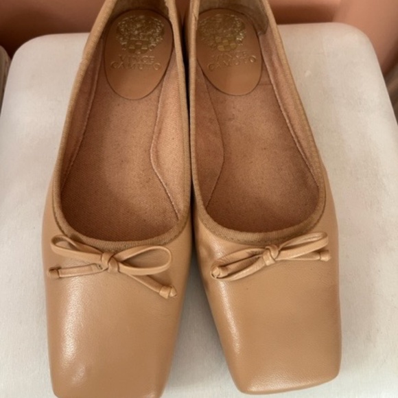 Vince Camuto Shoes Vince Camuto Elanndo Ballet Flat Poshmark