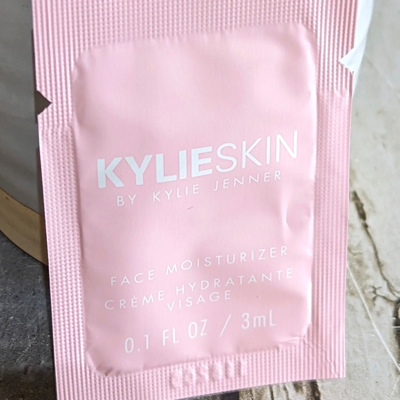 Kylie Skin Skincare Kylie Skin Kylie Jenner Moisturizer New Poshmark