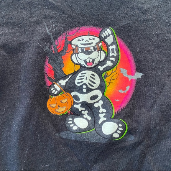 Buc Ees Shirts And Tops Buc Ees Halloween 223 T Shirt Youth Large