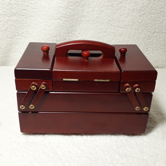 Singer Storage And Organization Vintage Singer Expandable Sewing Box