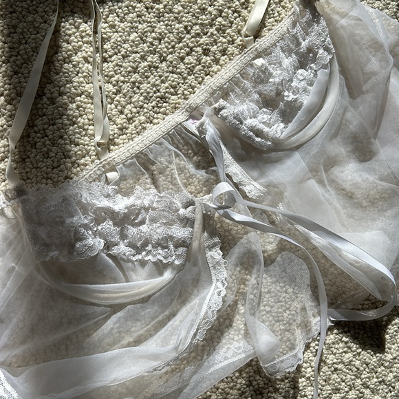 Intimates And Sleepwear White Sheer Bra With Top So Cite And Sexyy Size