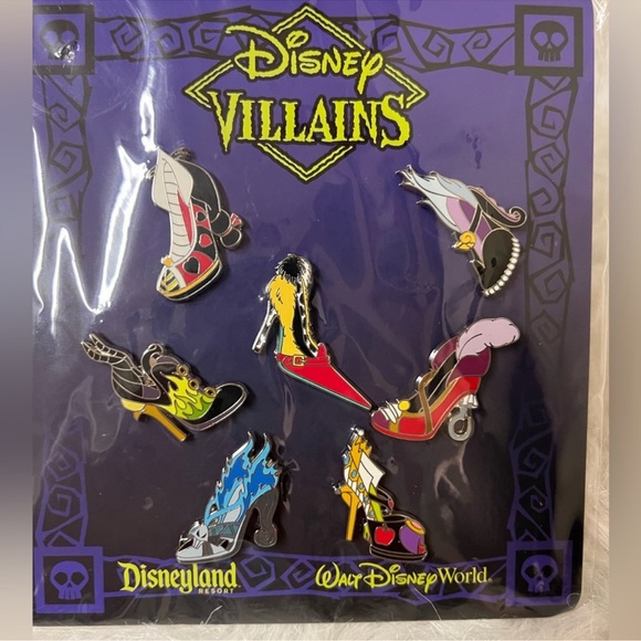 Disney Accessories Nip Disney Disney Villains Pin Set Poshmark