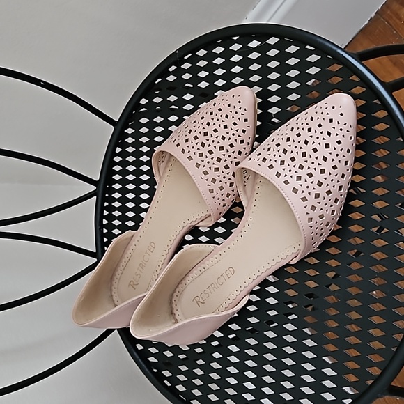 Restricted Shoes Restricted Dorsay Pointed Toe Flats Poshmark