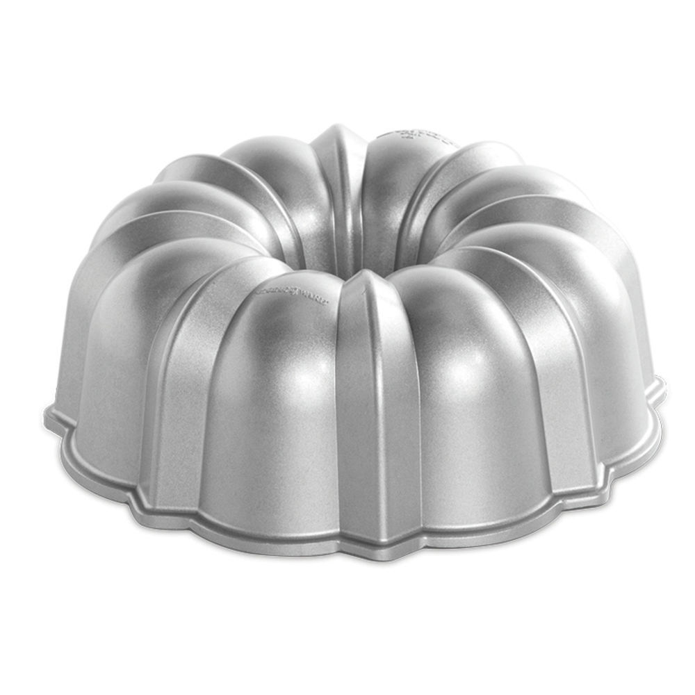 Nordic Ware 10 Cup Cast Aluminum Square Nonstick Bundt Pan 9 12l X