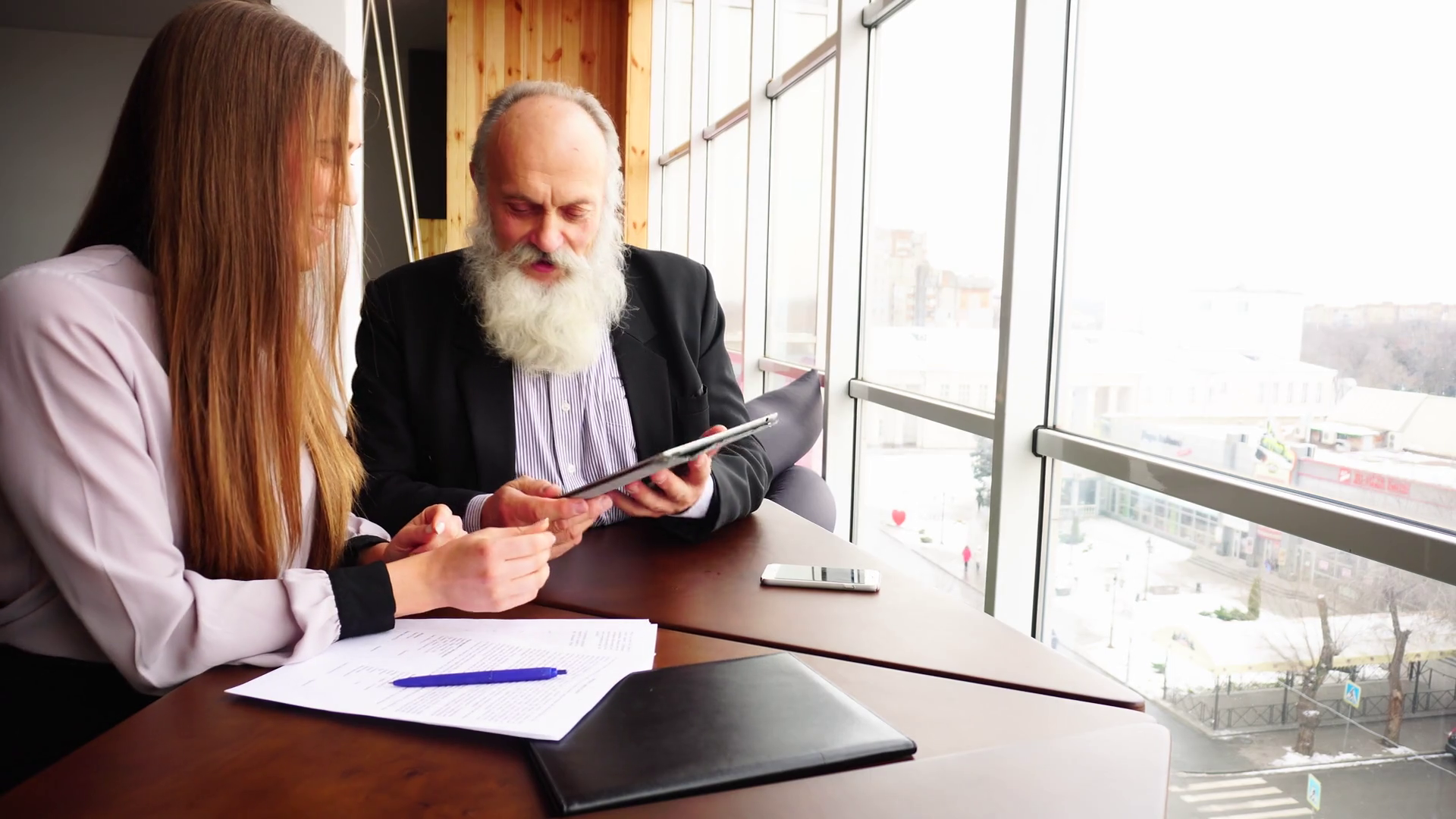 Student Teach How To Use Tablet To Professor Give Advice About Using