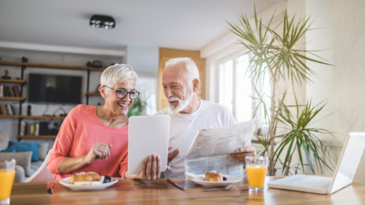 Daily Joke A Man And Wife Were Having A Chat Starts At 60