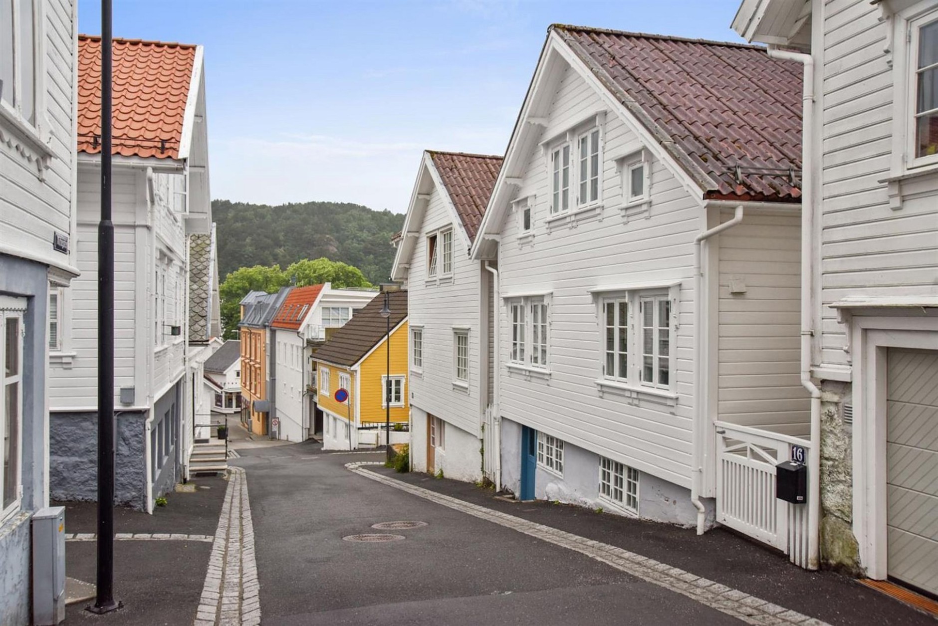 Kirkegaten 16 Egersund Dnb Eiendom Fra Hjem Til Hjem