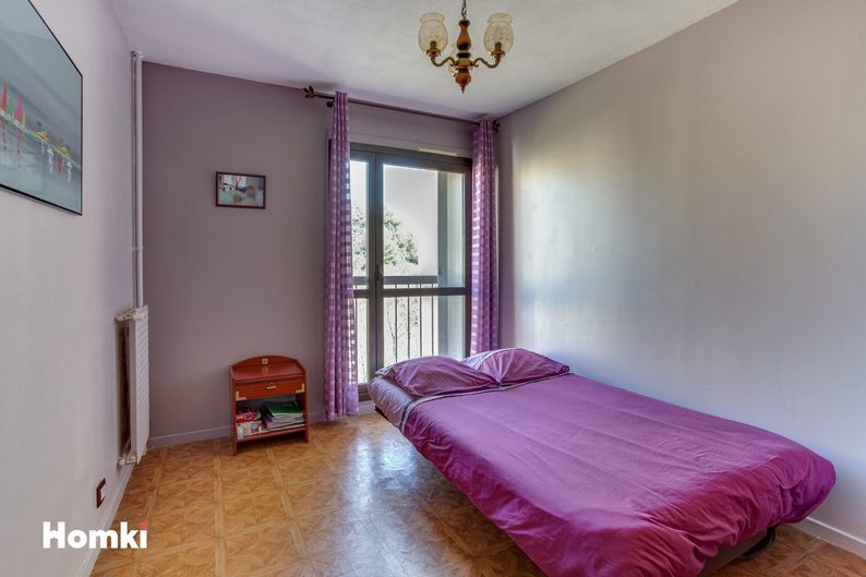 Vente Appartement T5 De 90m2 à Marseille 13010 Résidence Les G