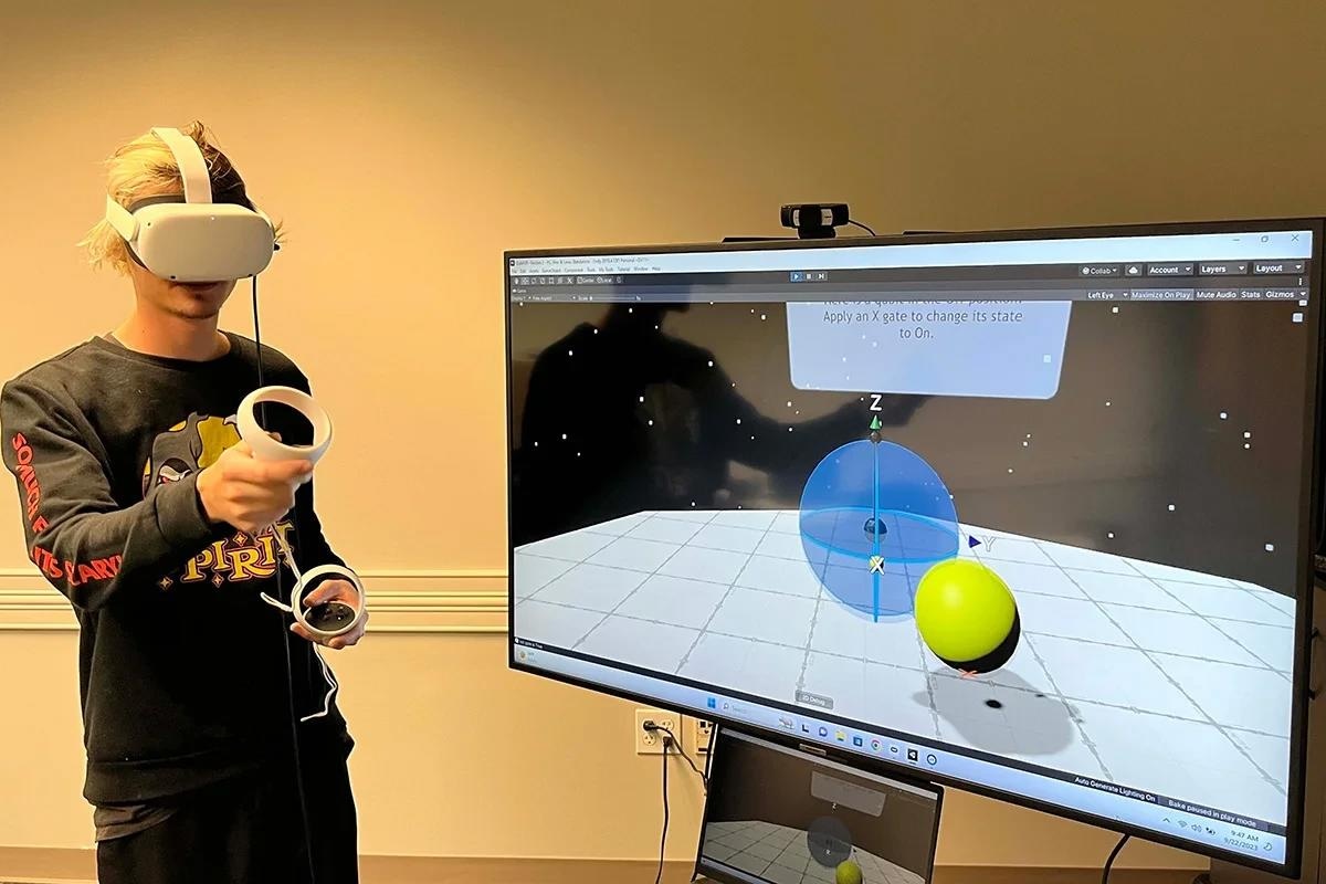 New Ucf Project Is Harnessing Virtual Reality To Teach Quantum Computing