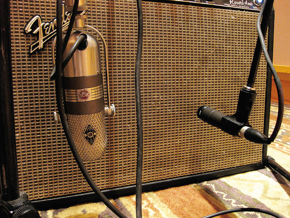 Two Mic Guitar Tracking