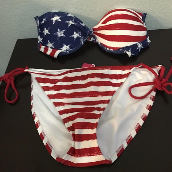 Swim Sale Nwt American Flag Padded Bikini Top Poshmark