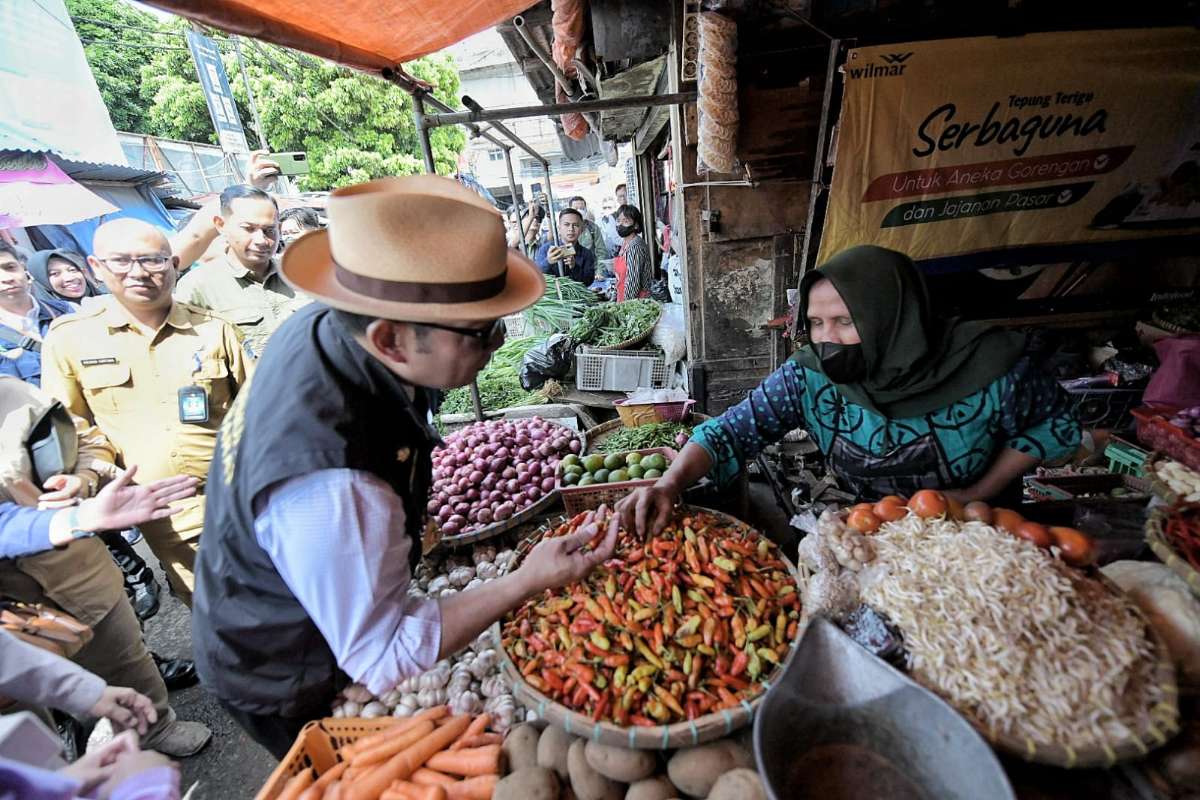 Gubernur Ridwan Kamil Pantau Harga Dan Suplai Pangan Di Pasar