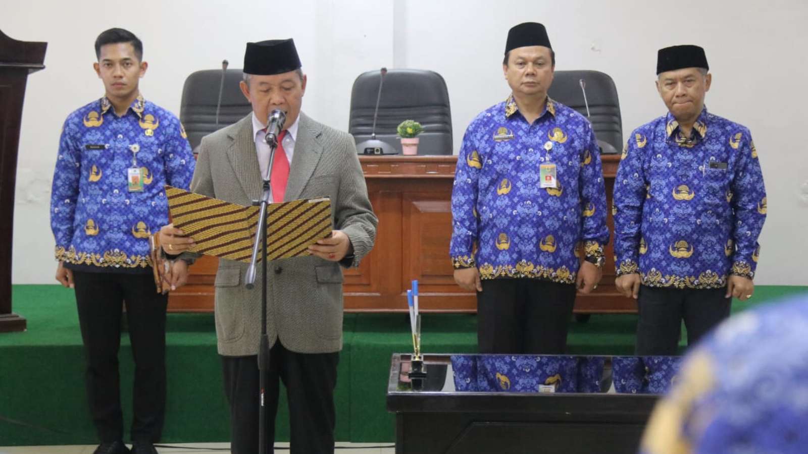 Lantik Pejabat Fungsional Sekda Burhanudin Minta Layani Masyarakat