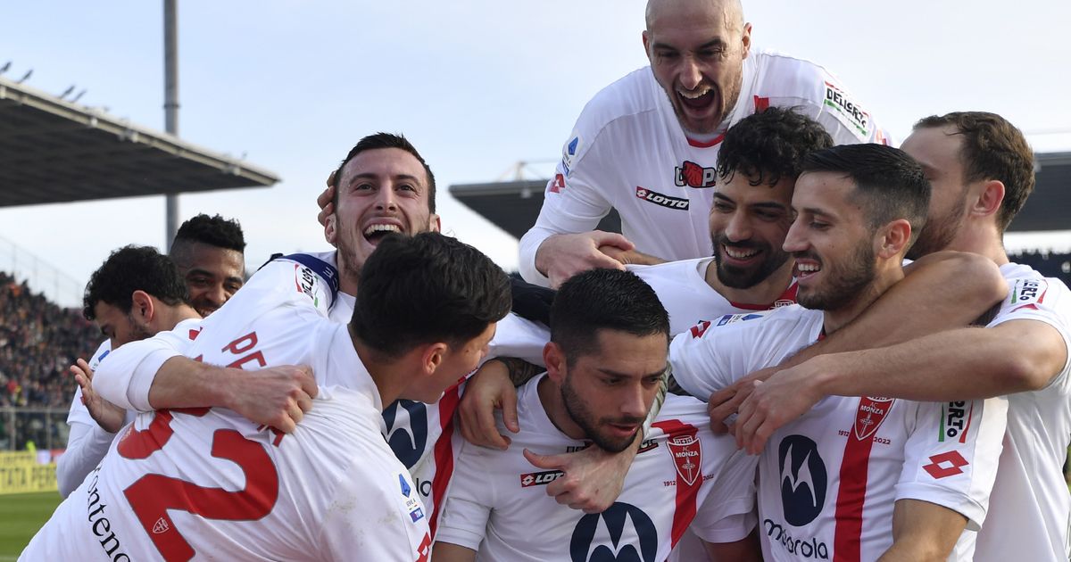 Coppa Italia Miracolo Della Cremonese Il Napoli Eliminato Ai Rigori