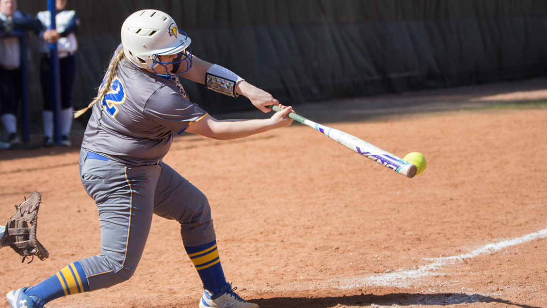 Kylie Holton Softball Morehead State University Athletics