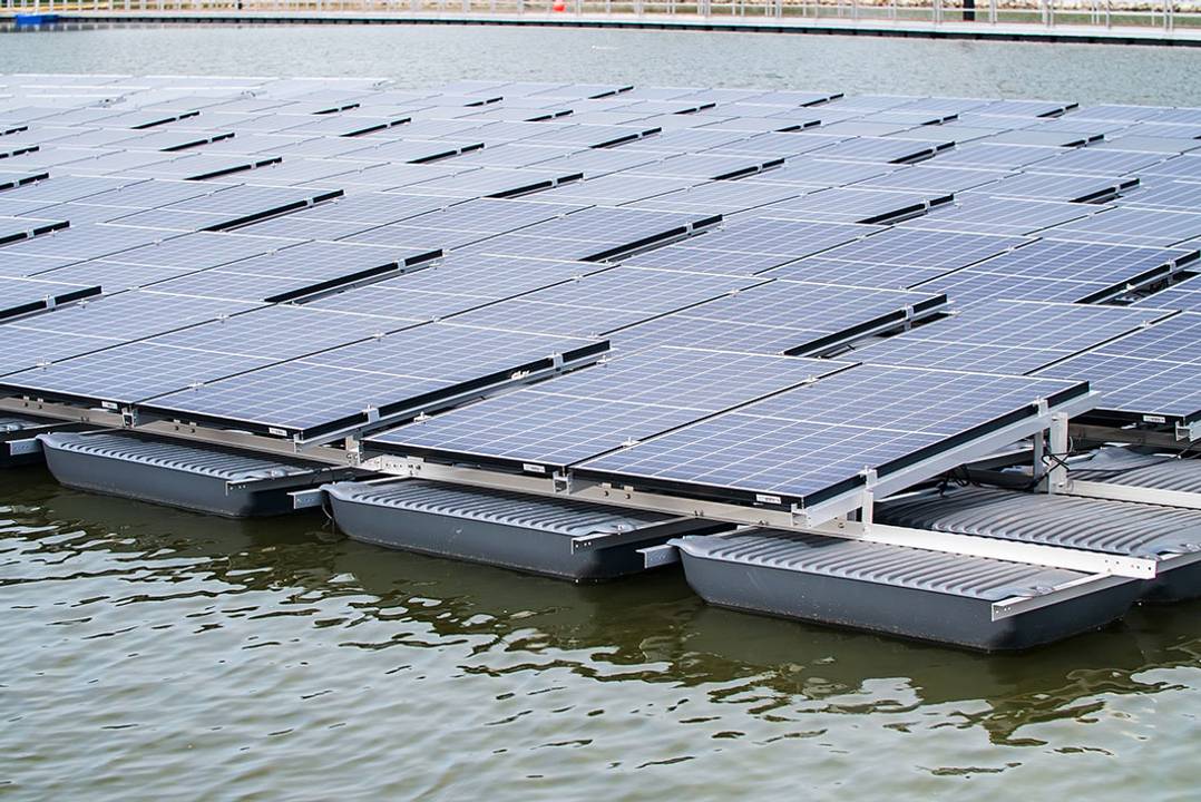 Sembcorp To Build Singapores Largest Floating Solar Farm