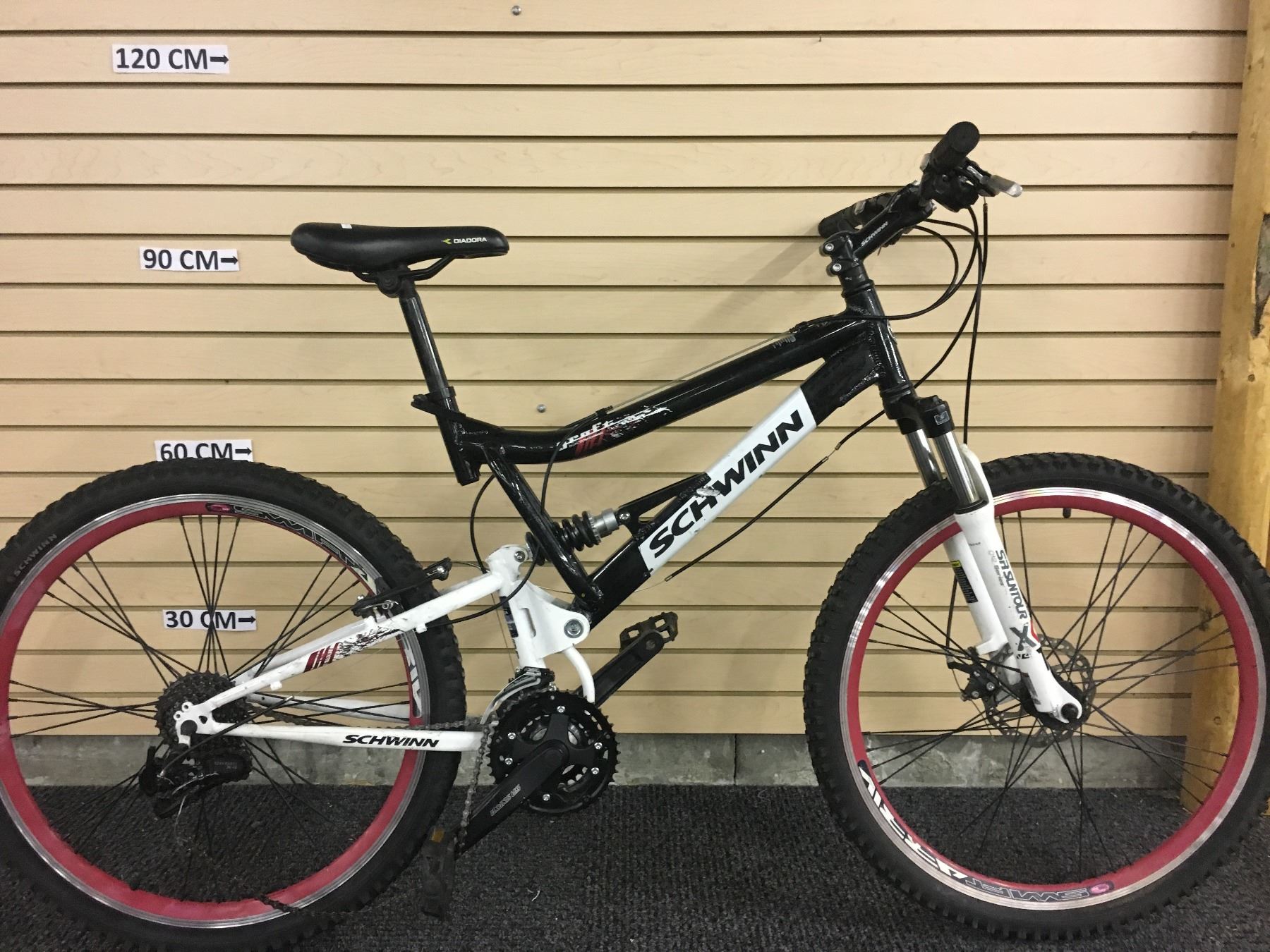 Black Schwinn Graft Full Suspension 24 Speed Mountain Bike