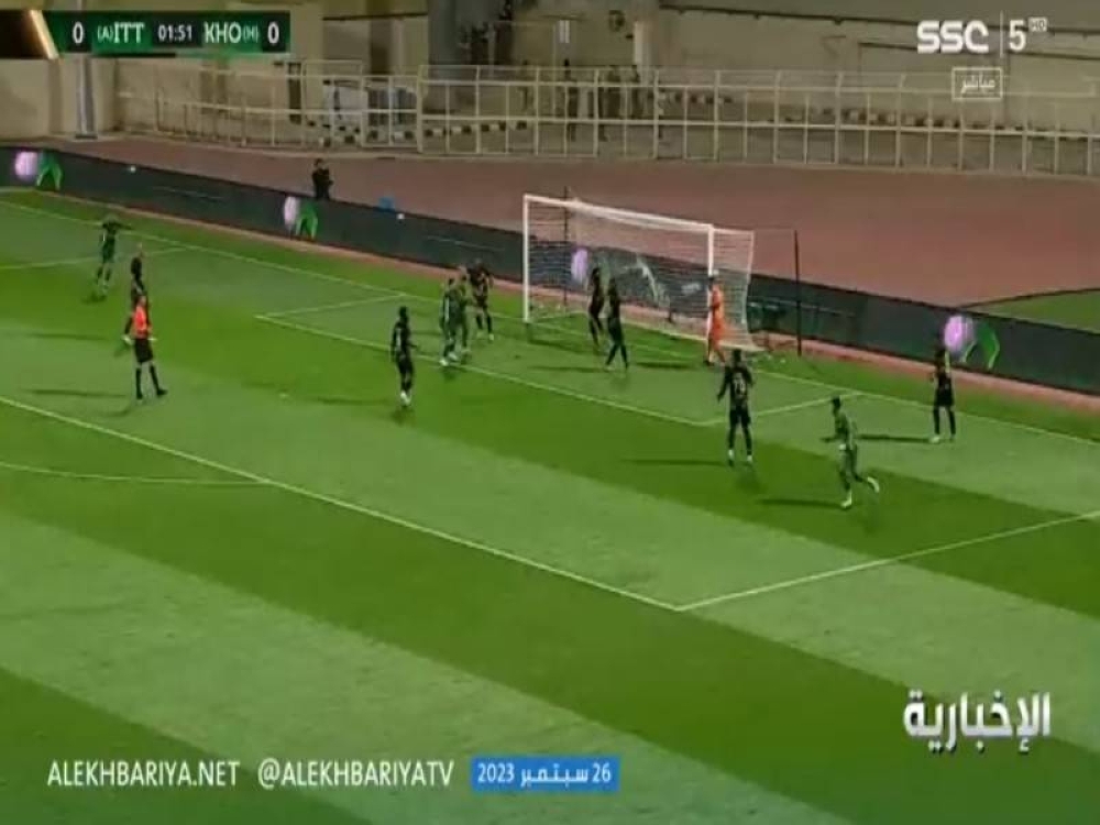 شاهد خبير تحكيمي يحسم الجدل بشأن صحة هدف الخلود الملغي أمام الاتحاد