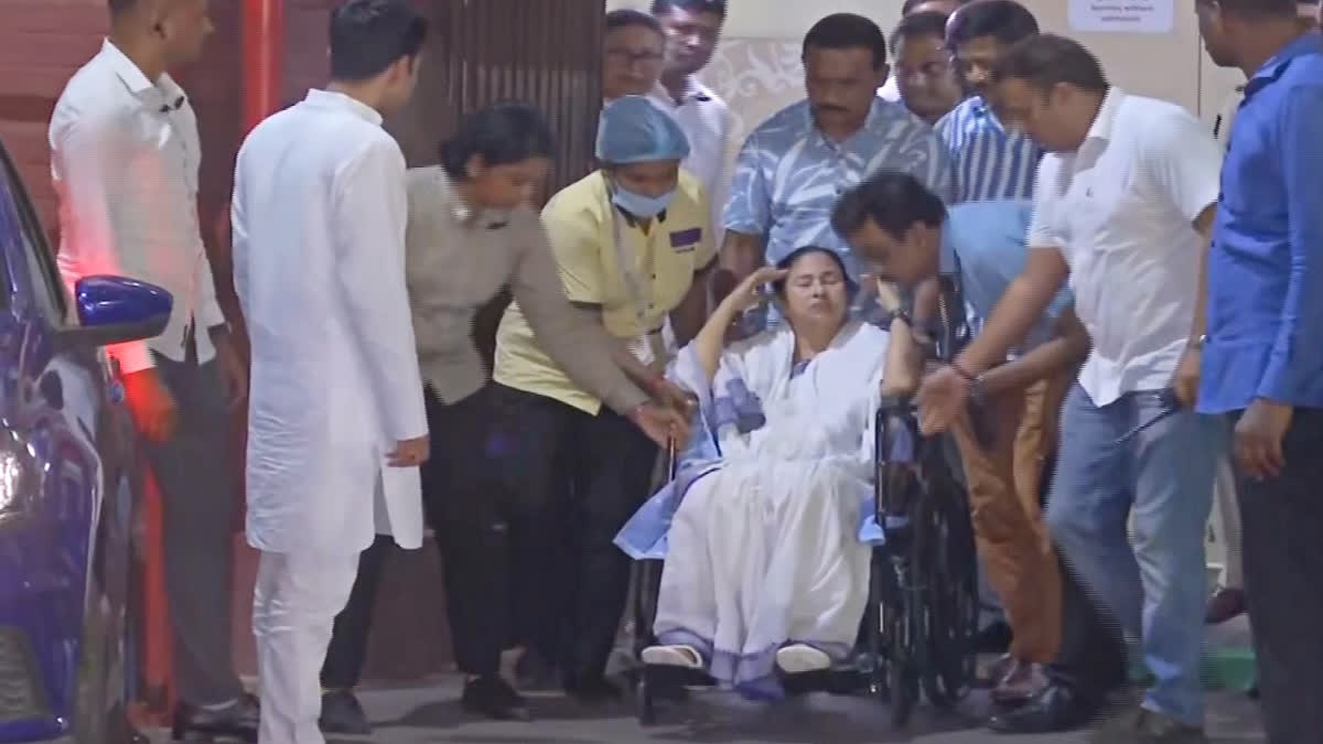 West Bengal Cm Mamata Banerjee Undergoes Surgery Discharged From