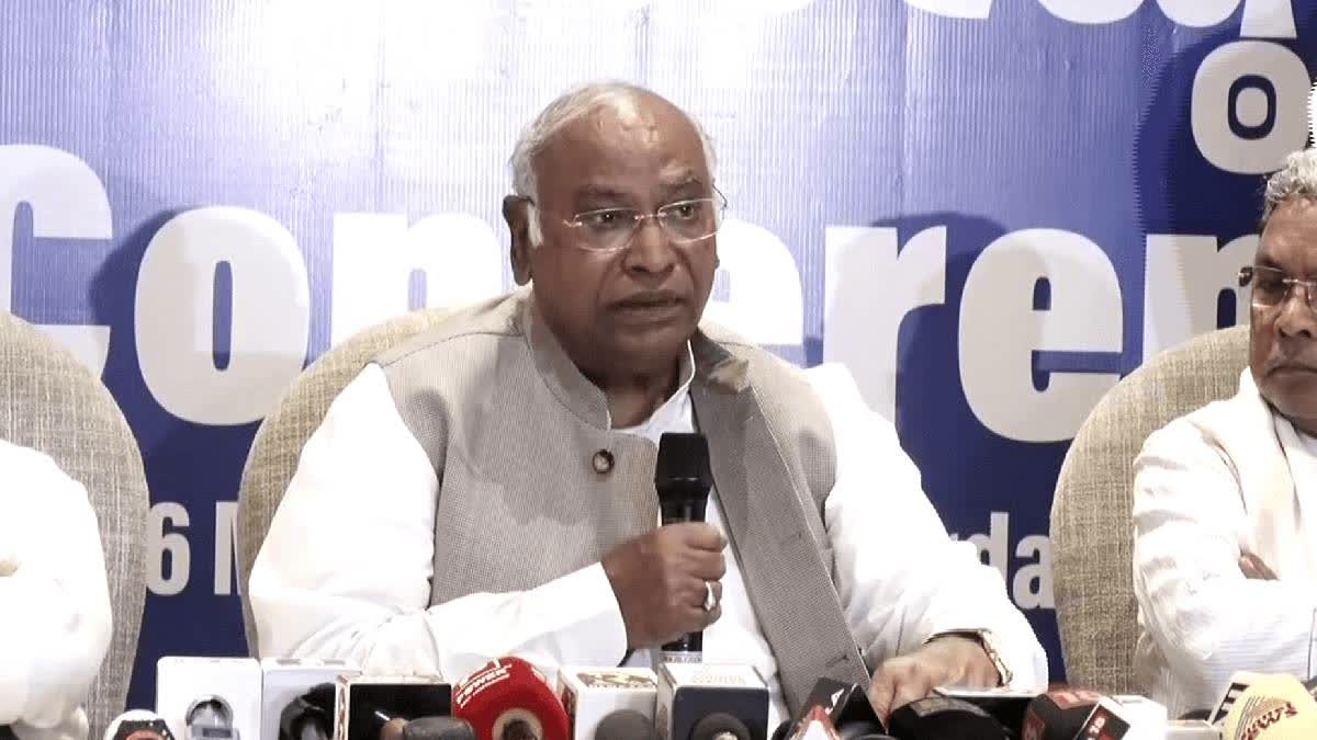 Mallikarjun Kharge Announces Guarantees For Shramik Nyay Hissedari