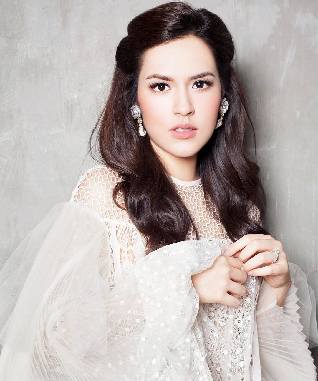 Raisa Andriana Photo