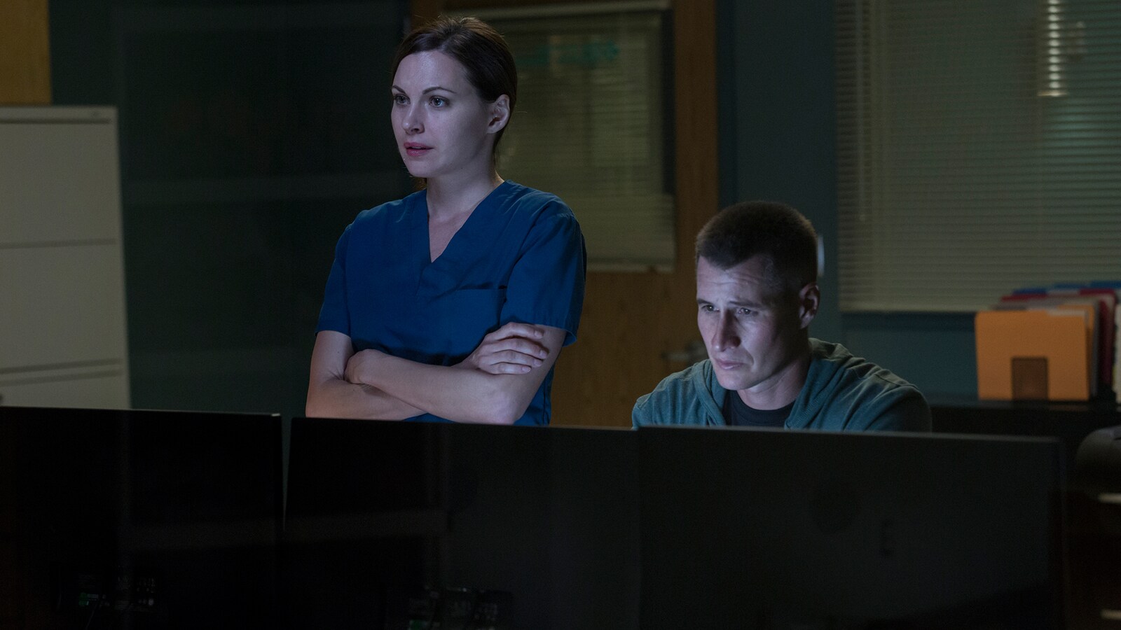 The Night Shift Sesong 4 Episode 6 Tv Serien På Nettet Viaplay