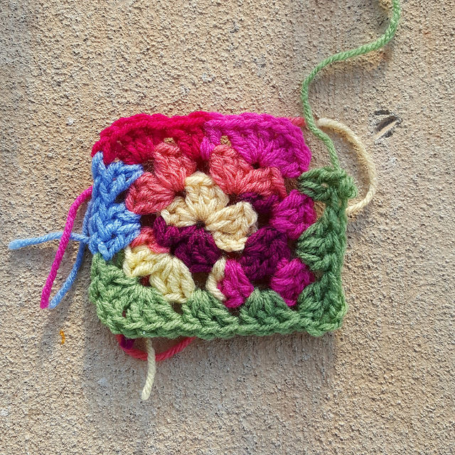 The Return Of The Scrap Yarn Granny Square Crochetbug