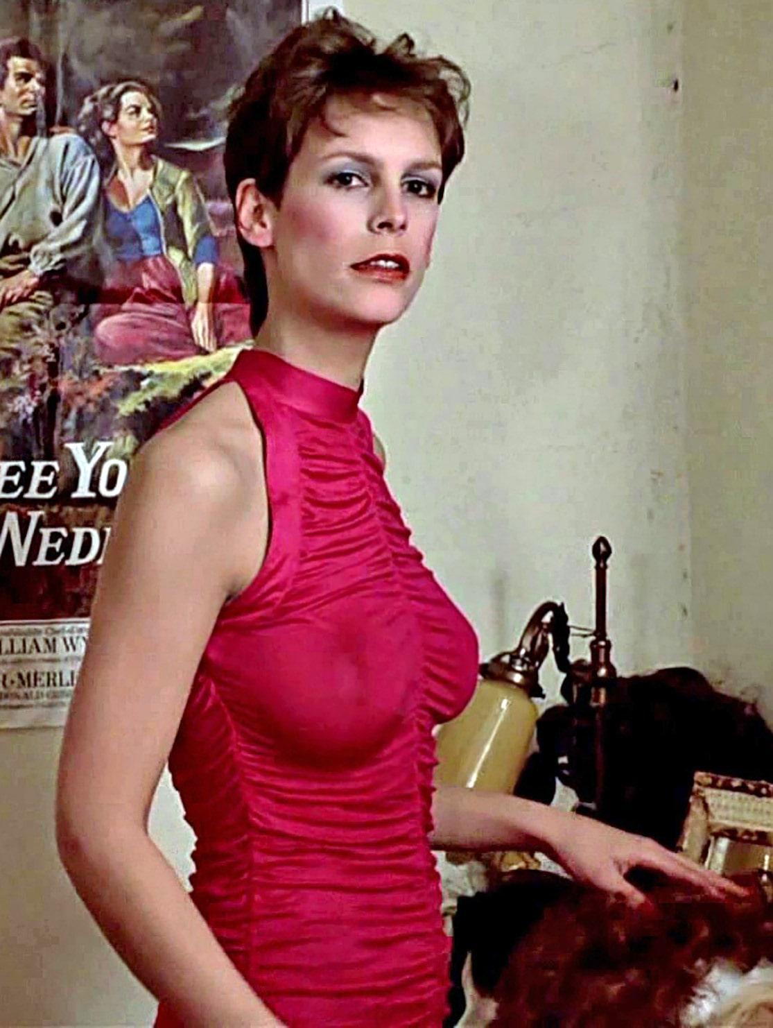 41 Sexiest Pictures Of Jamie Lee Curtis Cbg