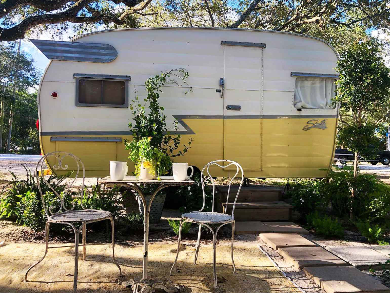 The Growing Popularity Of Camping In Vintage Trailers Campspot