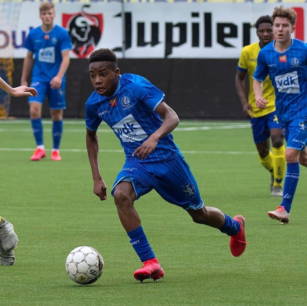 Aa Gent Talent Stanis Idumbo Muzambo 15 Is Op Weg Naar Ajax