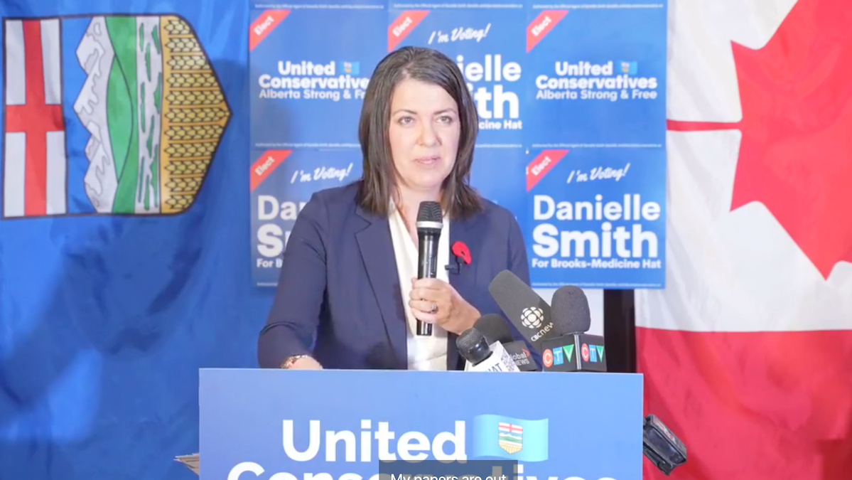 Hot Take Premier Danielle Smith Finally Wins A Seat In Brooks Medicine