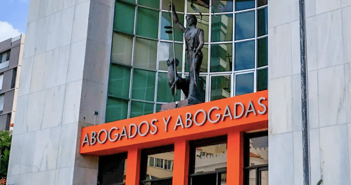 8 Preguntas A La Nueva Presidenta Del Colegio De Abogados Y Abogadas