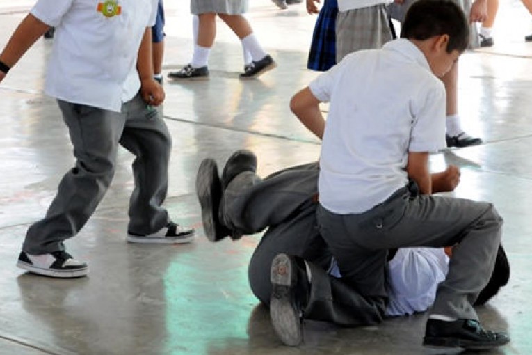 Violencia Escolar Se Origina En La Sociedad Unam Almomento