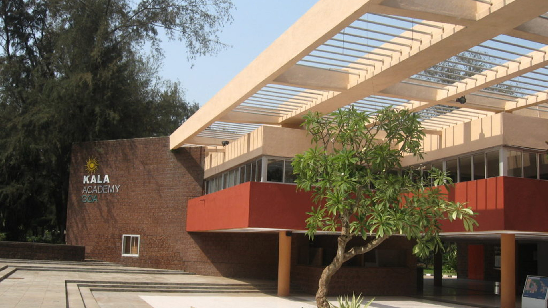 Kala Academy Goa A Well Built Unbuilding Archestudy