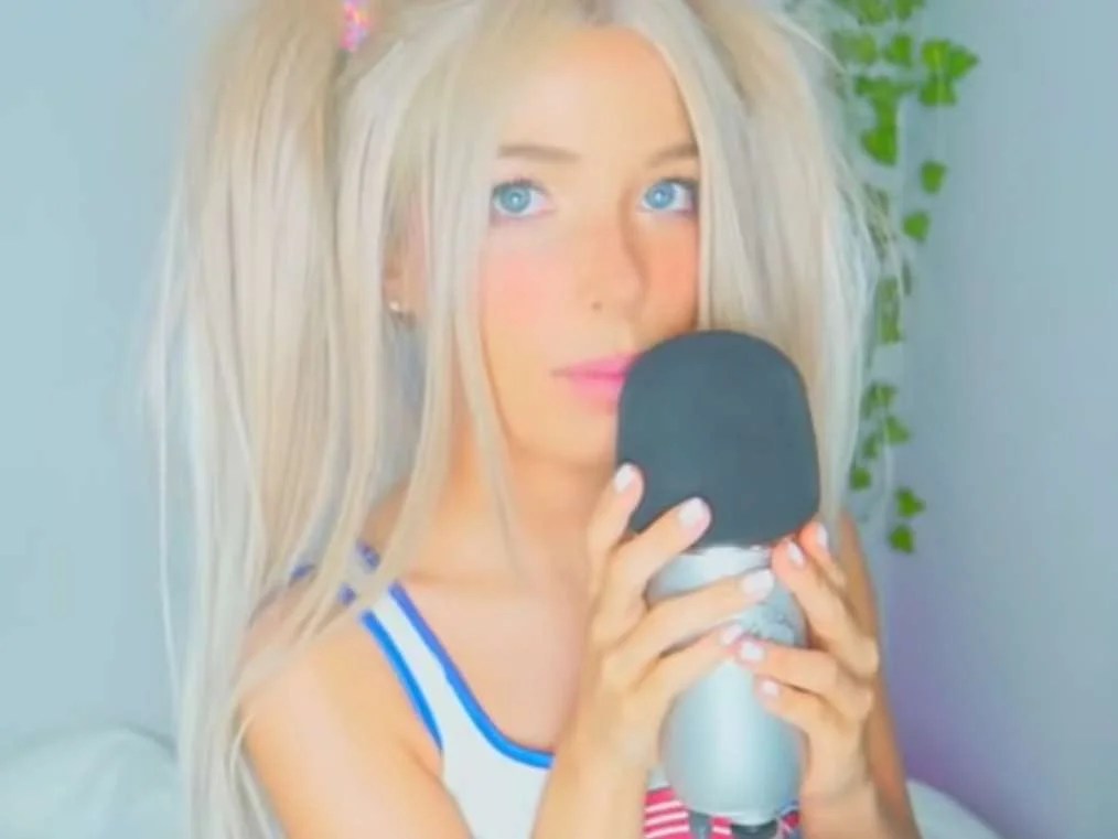 Soly Asmr Stunning Asmr Artist Next Mega Star