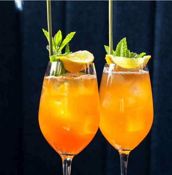 30 Of The Best Festive New Years Eve Cocktails