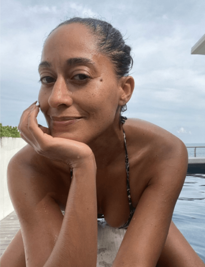 Tracee Ellis Ross Shows Off Her Real 47 Year Old Body With No Filter