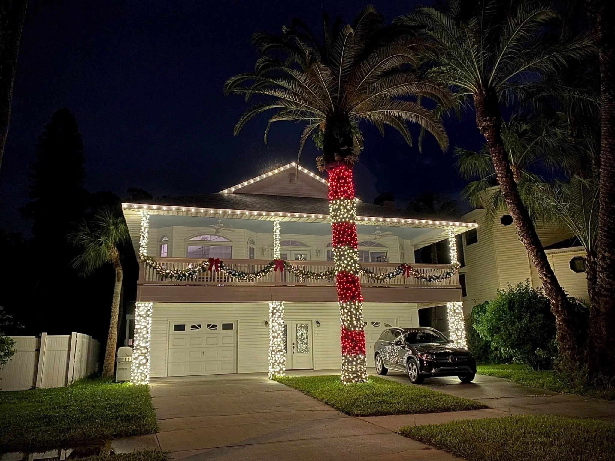 Blitzen Lighting Seasonal Light Installation Services