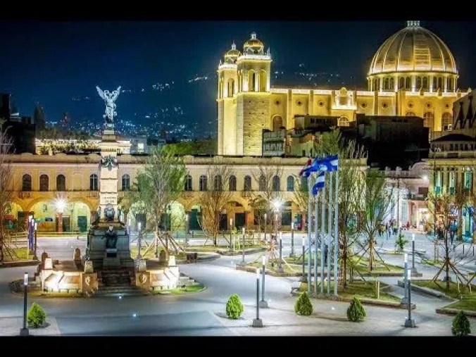 Impresionante Remodelación De La Plaza Libertad En El Centro Histórico