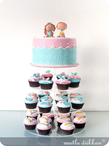 Bİrİncİ DoĞum GÜnÜ Cupcake And Pasta Kulesİ Mutlu Dükkan Butik Pasta