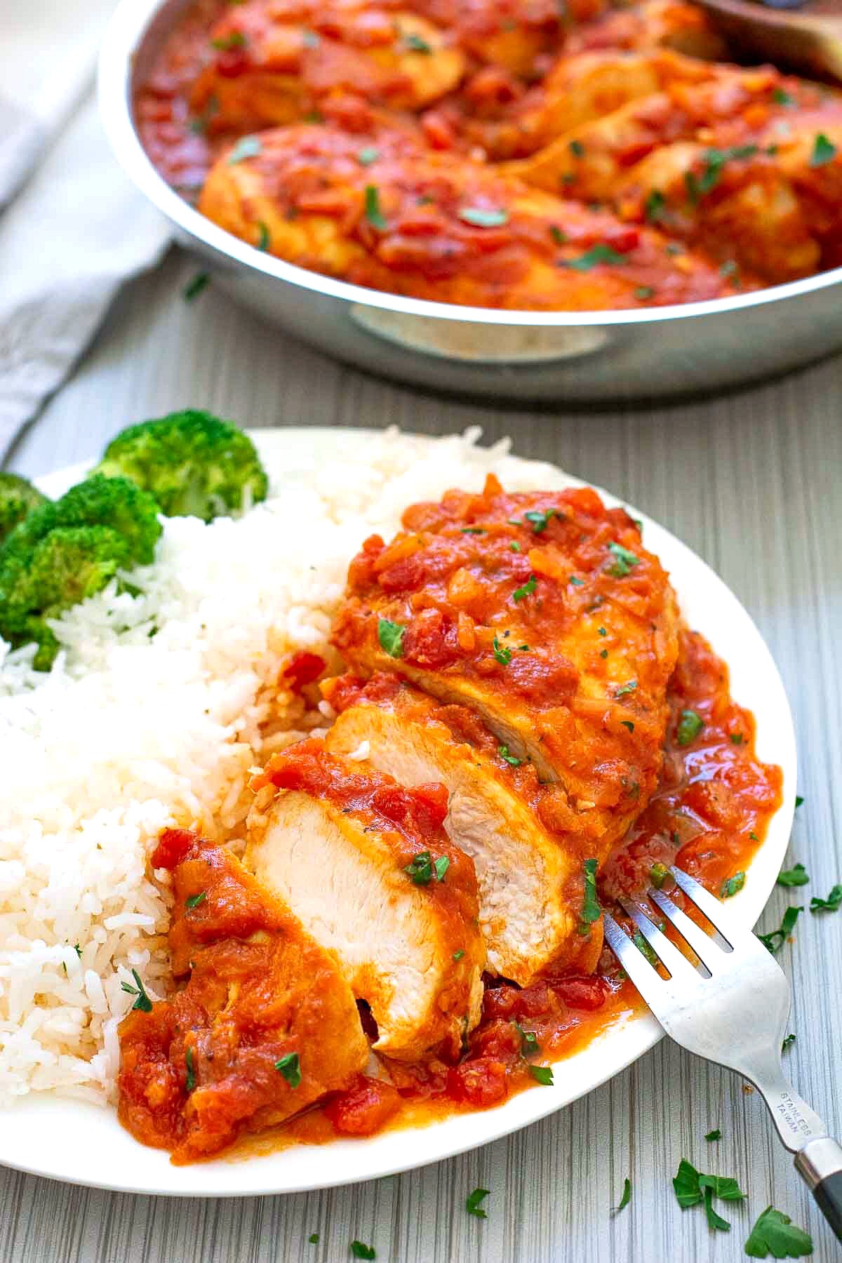 Skillet Tomato Chicken Breast Dinner Bunnys Warm Oven