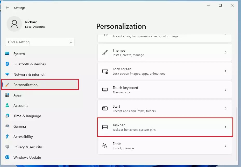 How To Display The Taskbar On Multiple Monitors In Windows 11 Geek Rewind