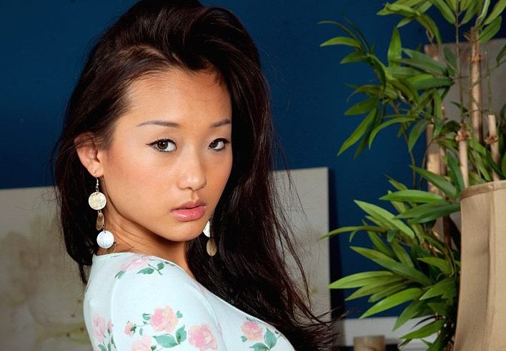 Alina Li Biographywiki Age Height Career Photos And More